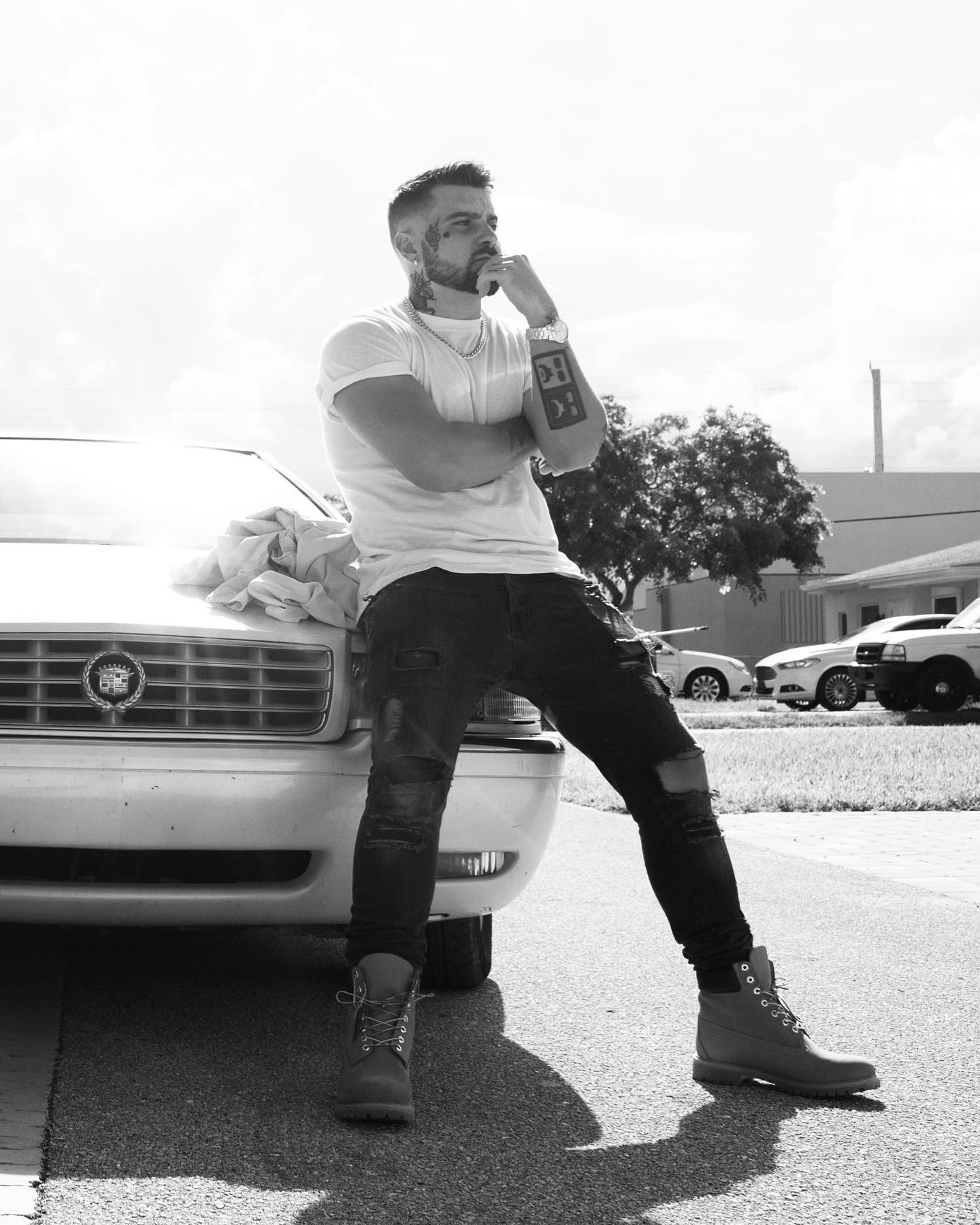 A Look At Atmospheric R&B Pop Artist Hueston & His Debut Album ‘Orbs ...